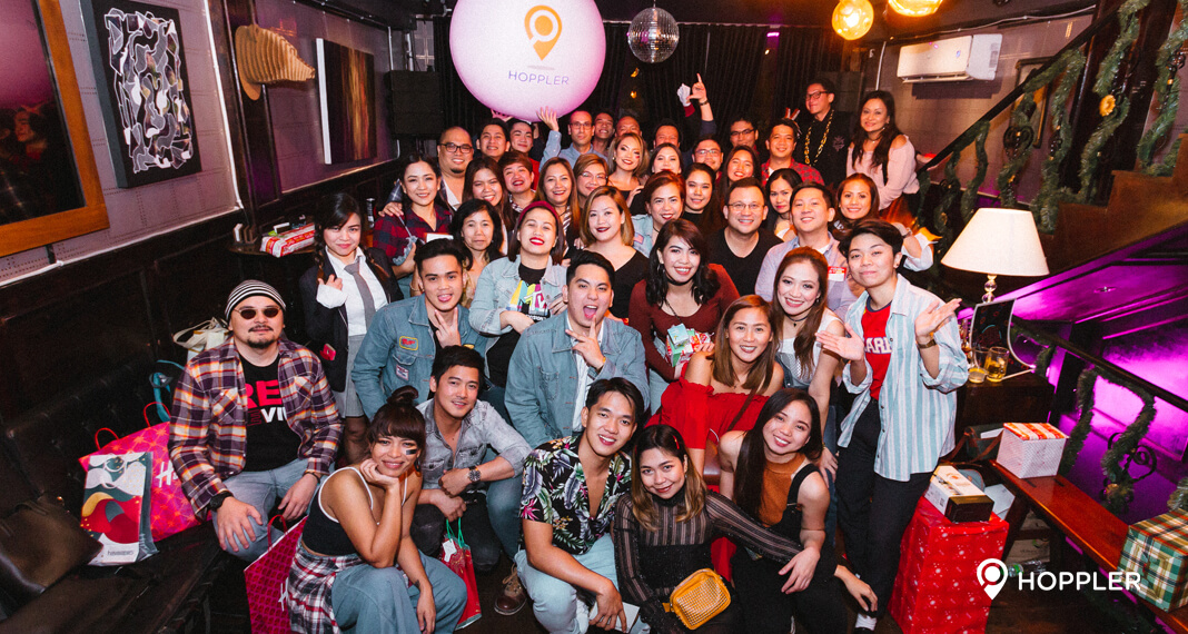 Hoppler Hops Back to the 90s for Christmas Celebration | Hoppler